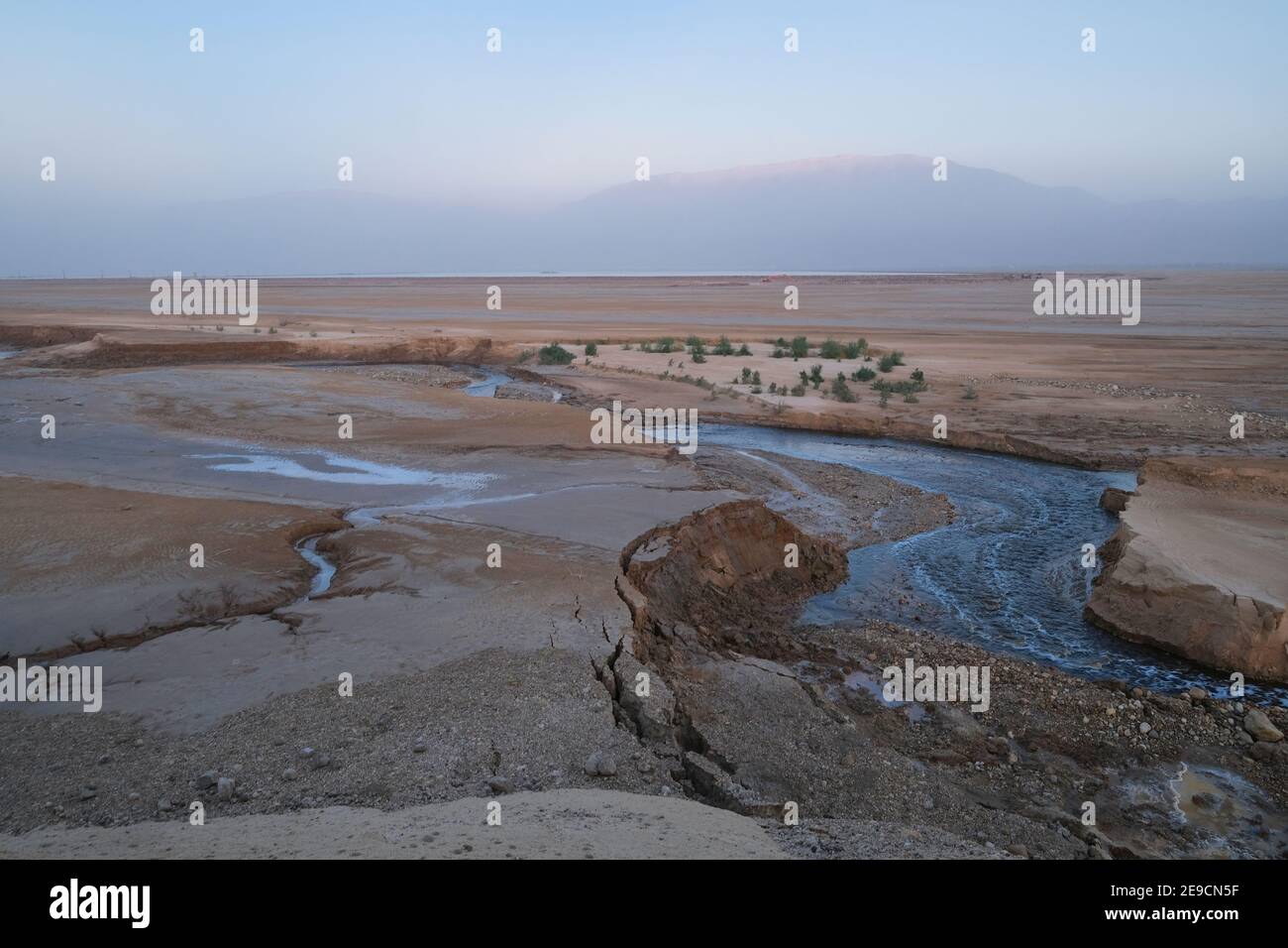 The sea of the arabah hi-res stock photography and images - Alamy