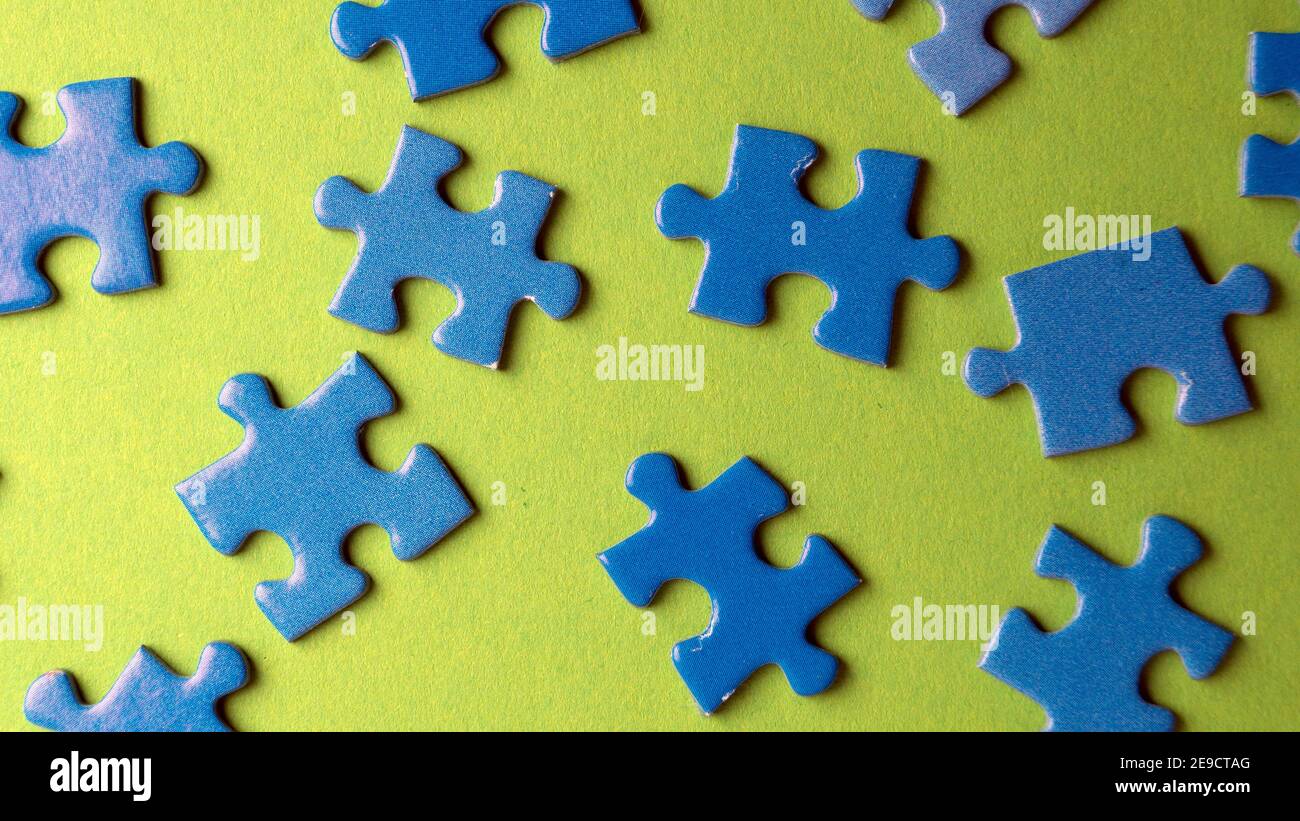 Computer puzzle pieces hi-res stock photography and images - Alamy