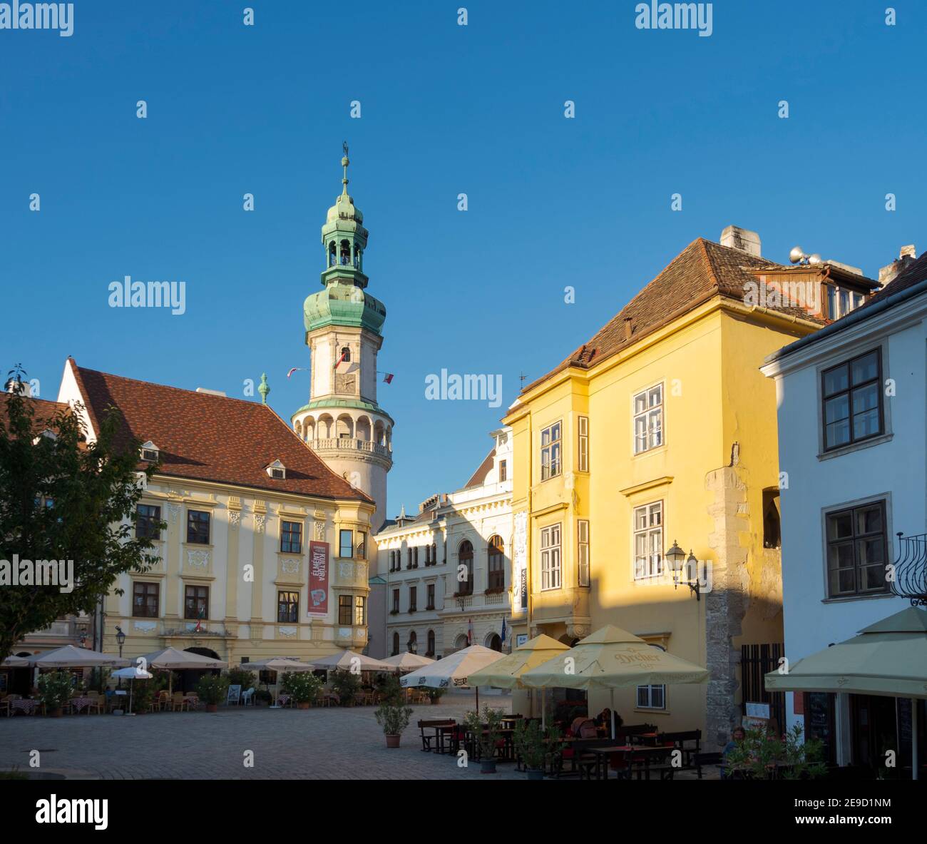 Firewatch Tower (Tueztorony), the landmark of Sopron at main square ...