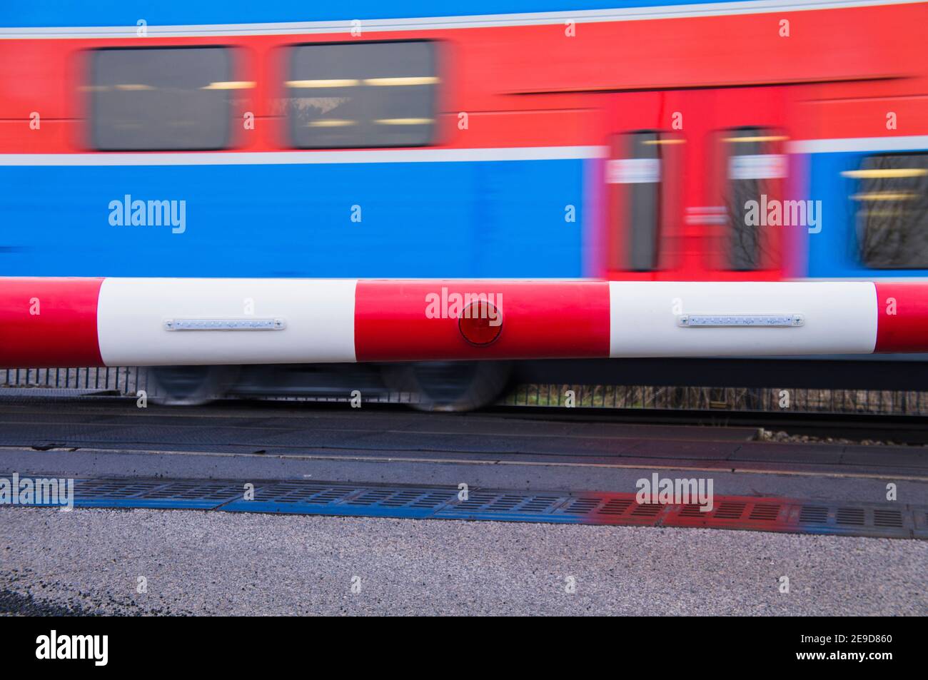 Class 471 electric motor unit hi-res stock photography and images - Alamy