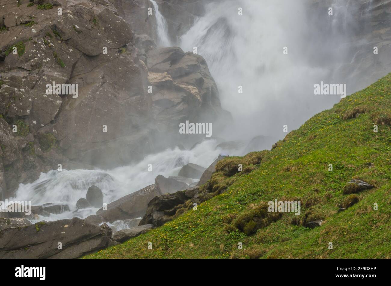 fine mist from water at waterfall Stock Photo - Alamy
