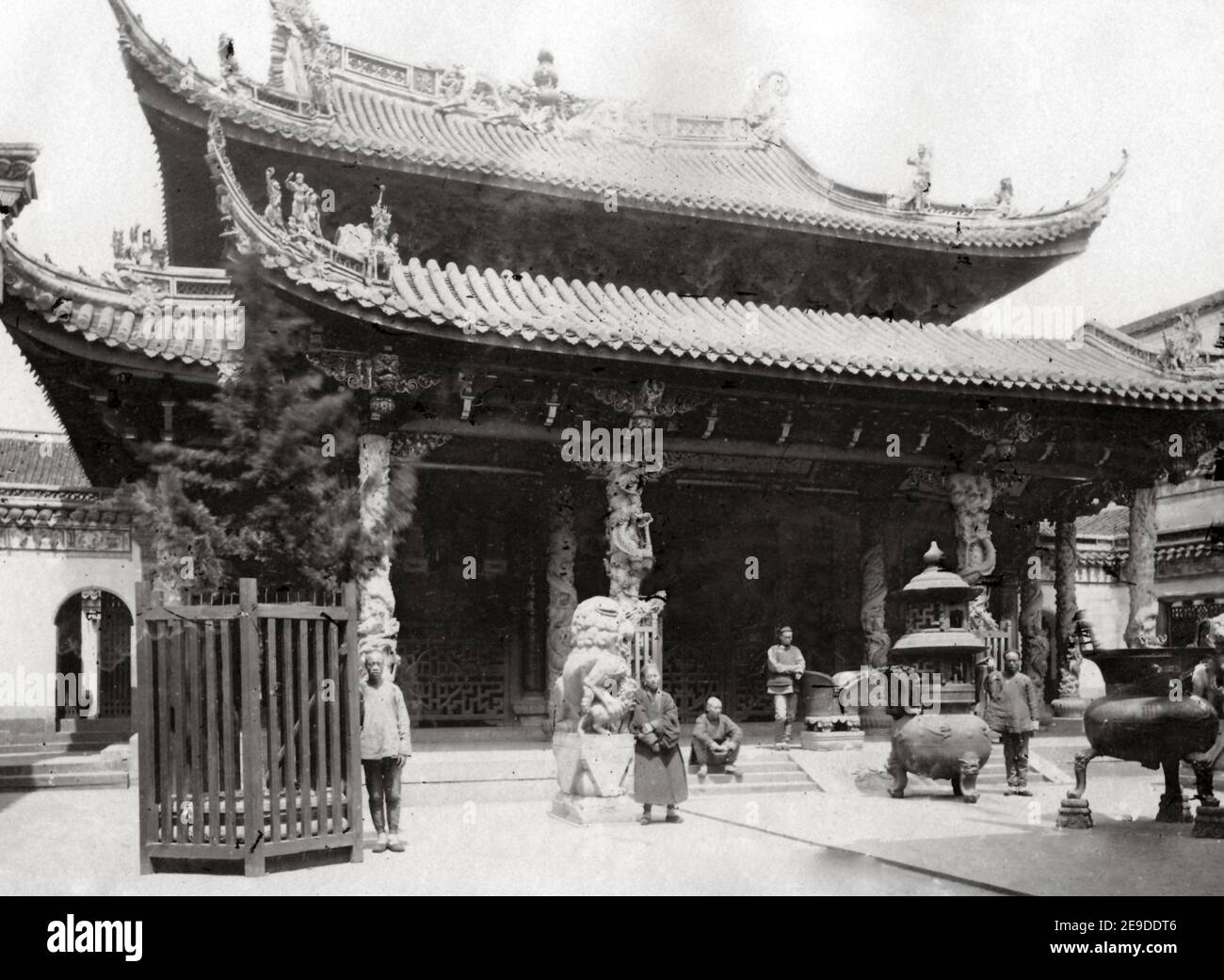 Late 19th century photograph - Temple in Shanghai, China c.1880's Stock ...