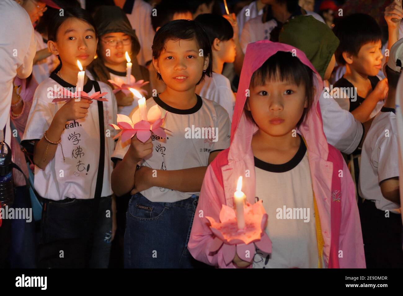 Malaysia wesak day hi-res stock photography and images - Alamy
