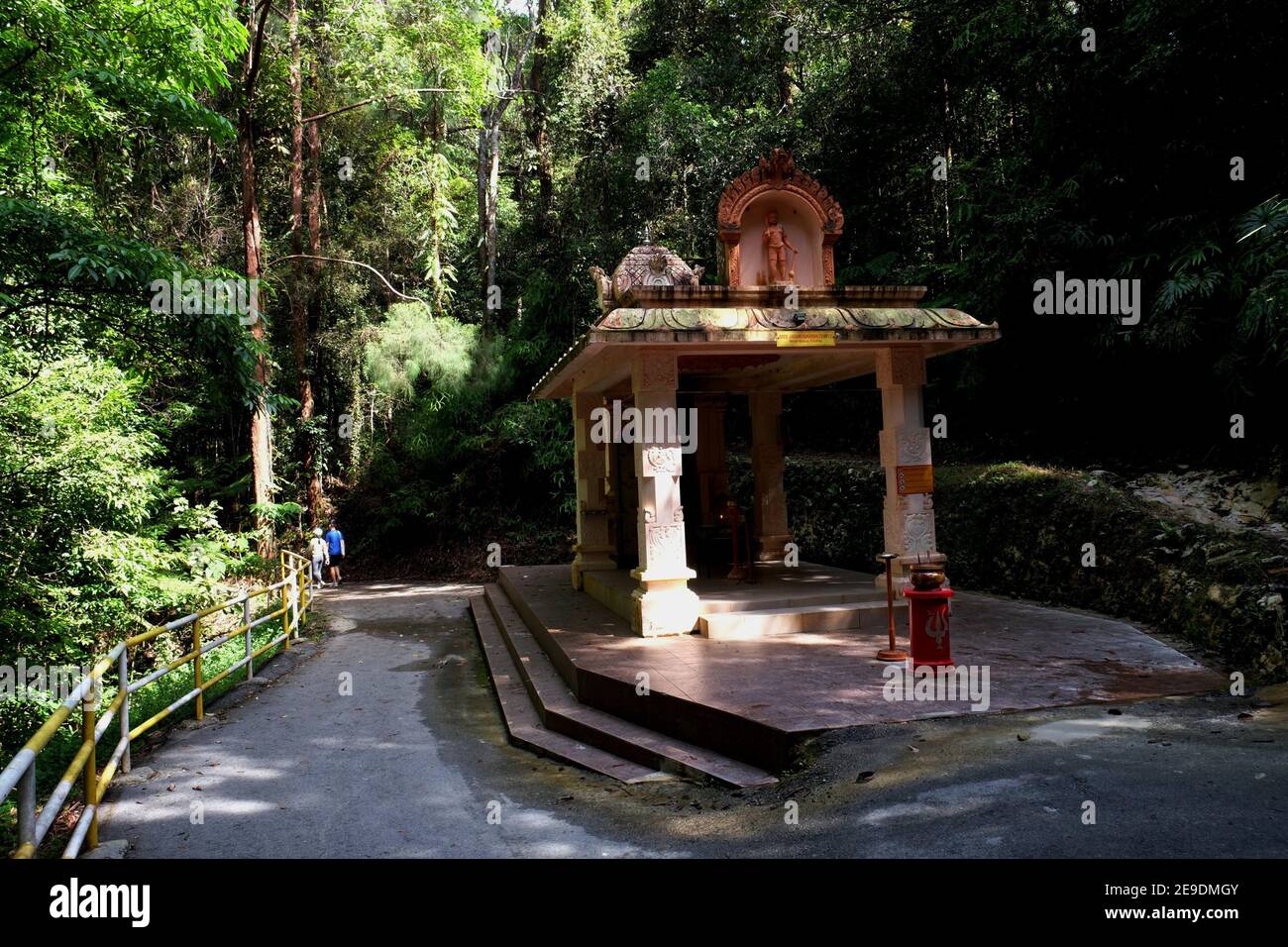 Sri Maha Mariamman Temple High Resolution Stock Photography and Images ...