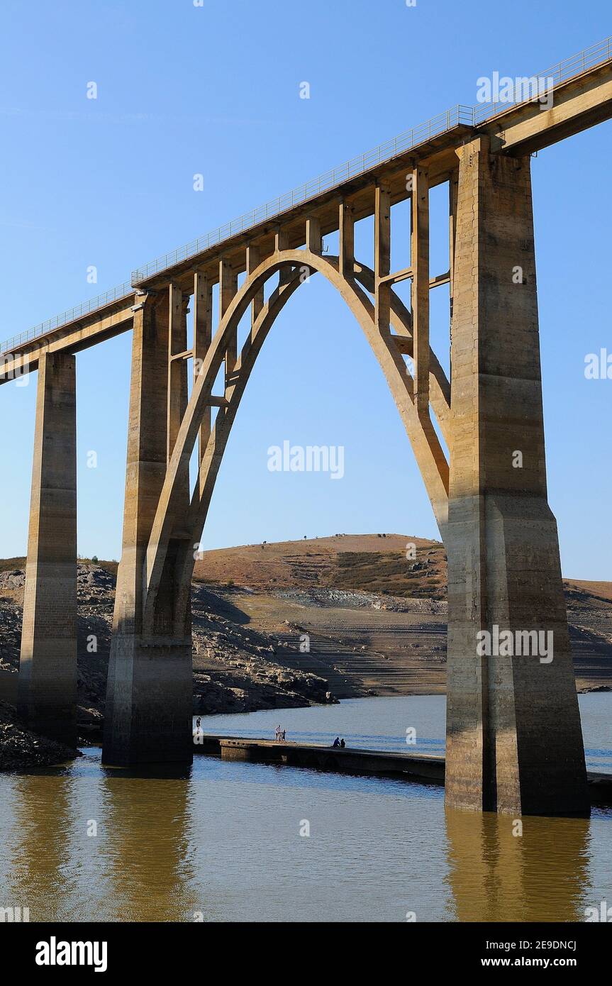 Los tres puentes hi-res stock photography and images - Alamy