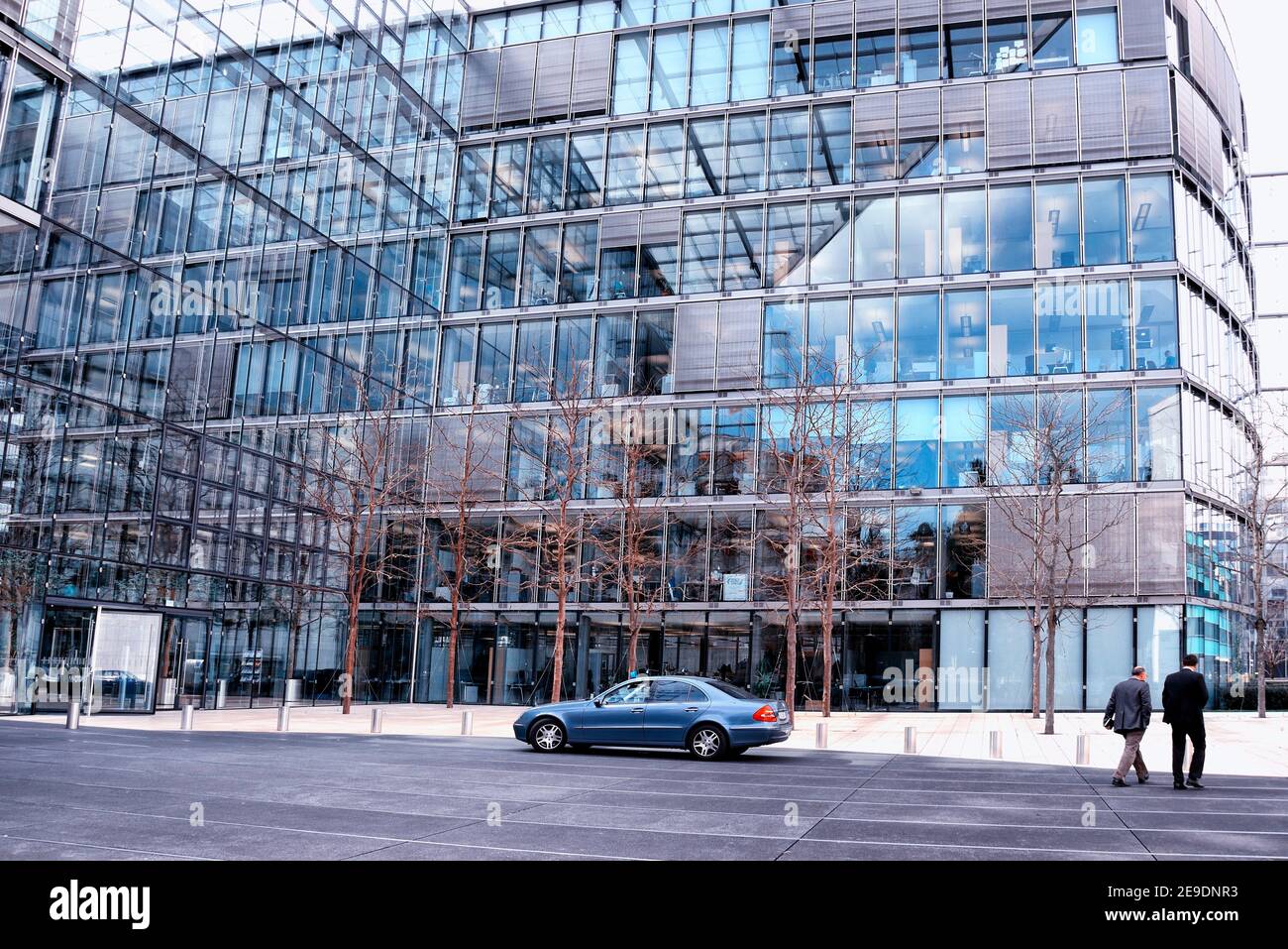 Global Hq High Resolution Stock Photography and Images - Alamy