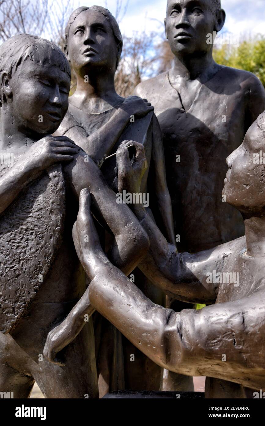 World health organization vaccine hi-res stock photography and images ...