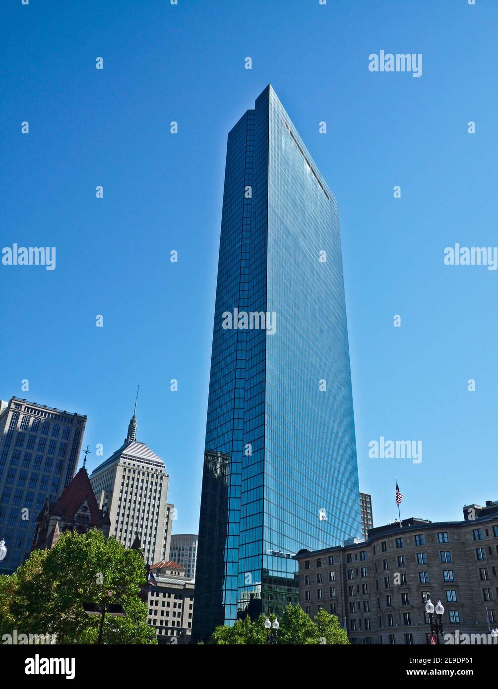 John hancock tower building hi-res stock photography and images - Alamy