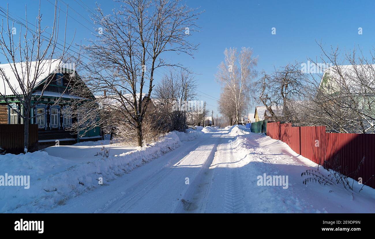 Russian farmhouse hi-res stock photography and images - Alamy