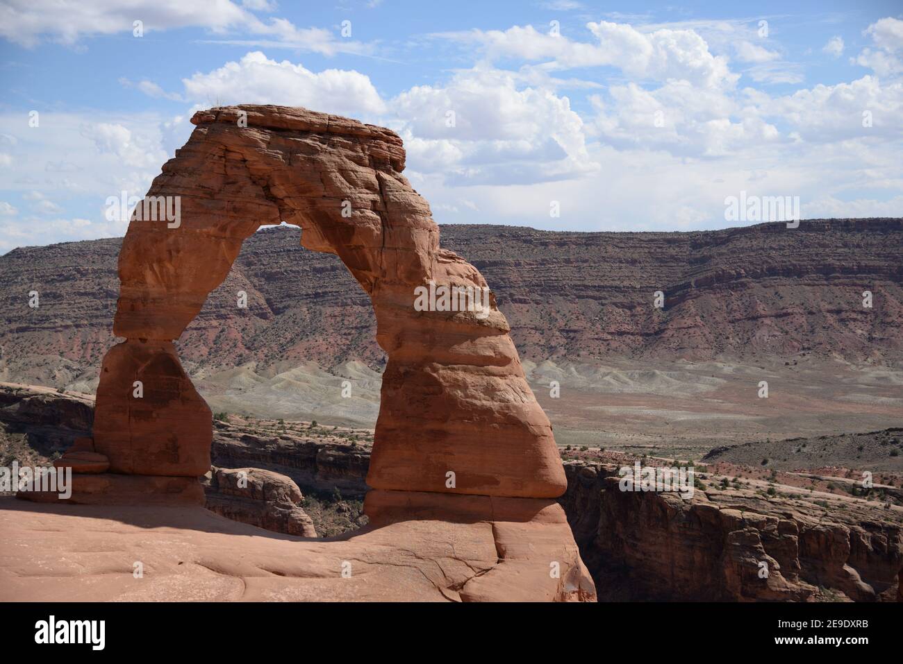 Delicate Arch at Arches National Park, Utah, USA Stock Photo - Alamy