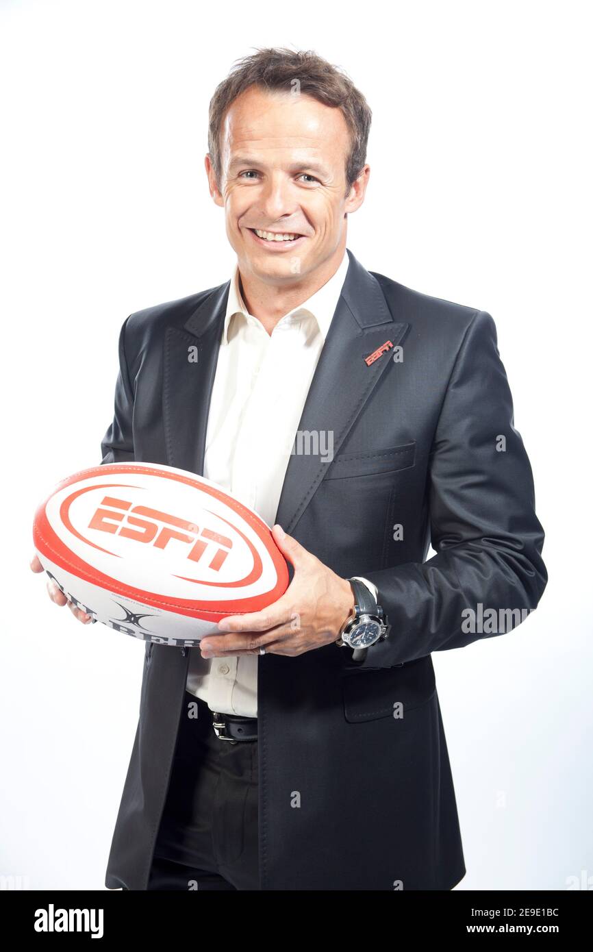 Austin Healey - ESPN Aviva Premiership Rubgy presenter - Strictly Come ...