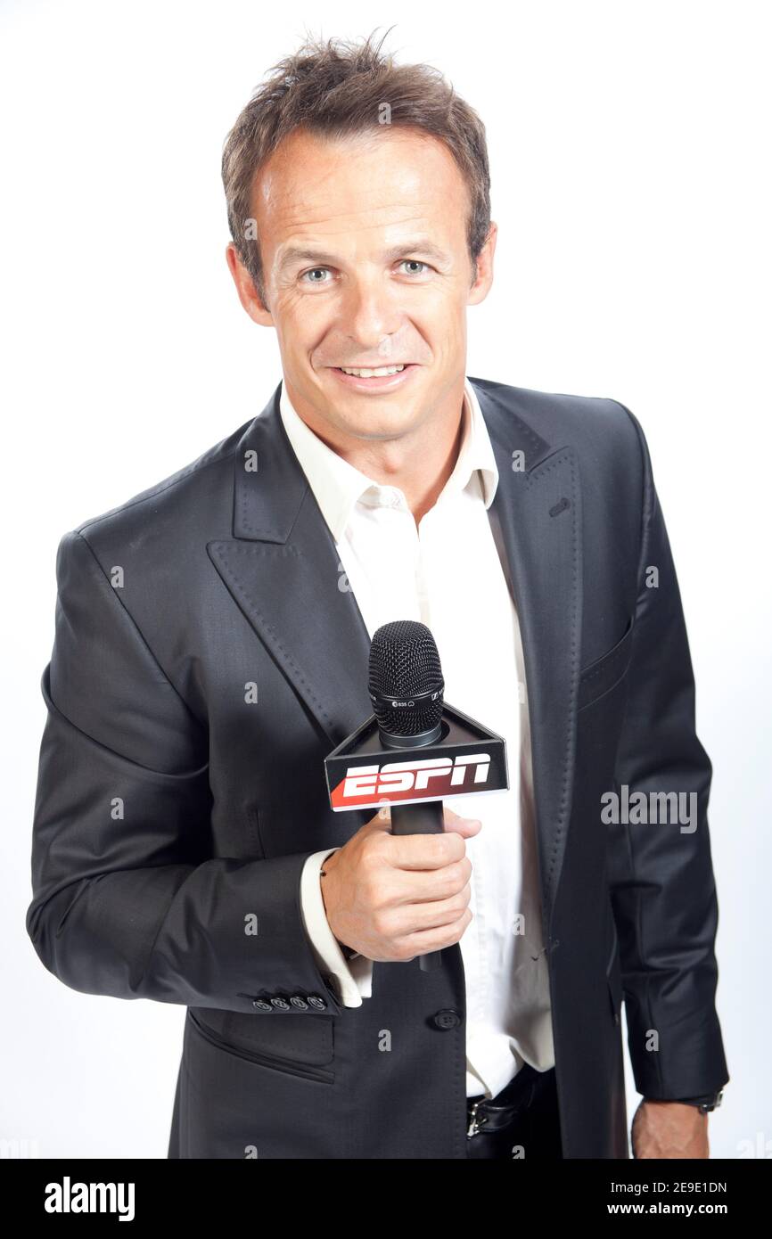 Austin Healey - ESPN Aviva Premiership Rubgy presenter - Strictly Come ...