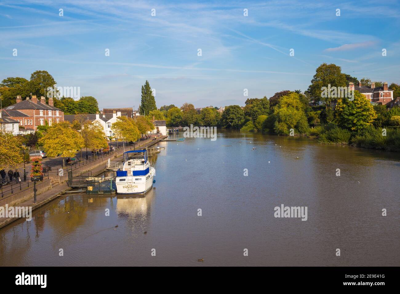 Boats on the river dee in chester hi-res stock photography and images ...