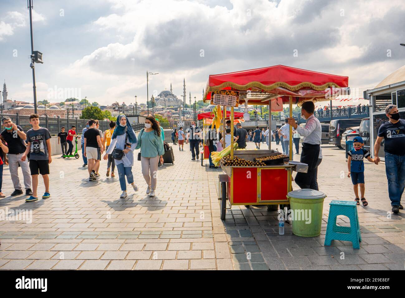 Street Food Cart Istanbul Turkey High Resolution Stock Photography and ...
