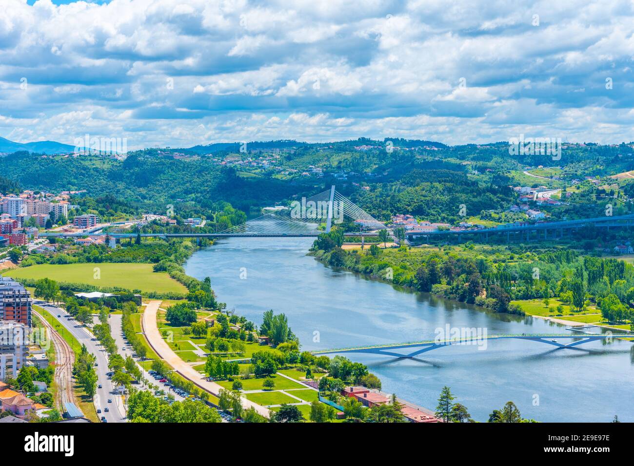 Rainha de santa isabel bridge hi-res stock photography and images - Alamy