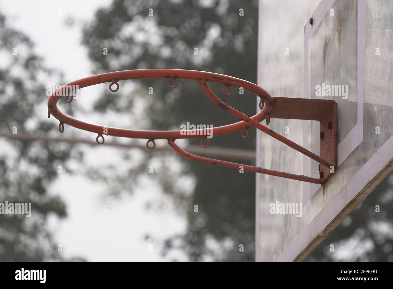 Basketball without board hi-res stock photography and images - Alamy