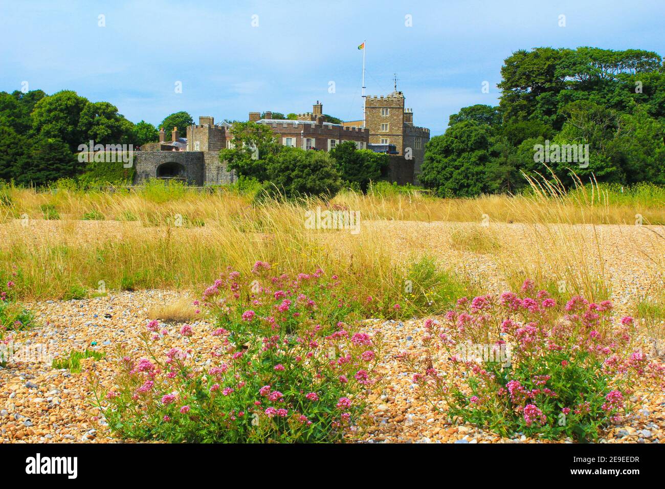 Walmer castle garden walk hi-res stock photography and images - Alamy