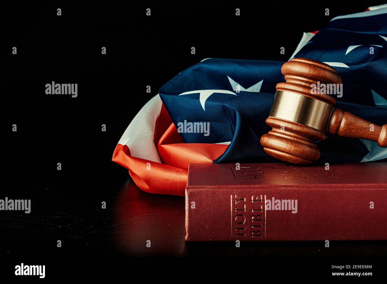 judge gavel on the background of usa flag Stock Photo - Alamy