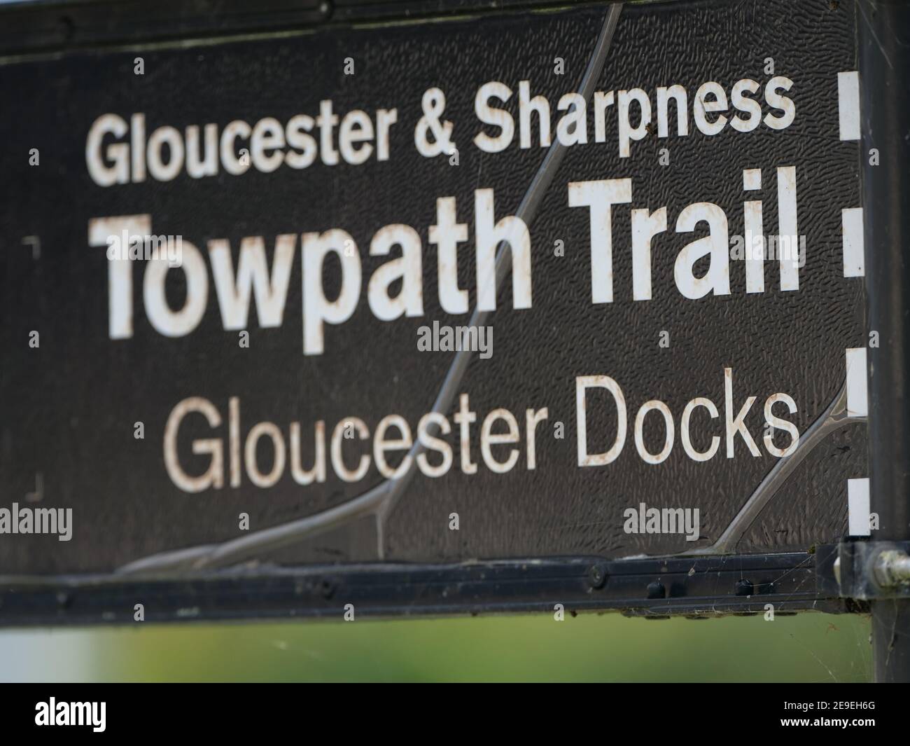 Gloucester & Sharpness tow path sign Stock Photo - Alamy