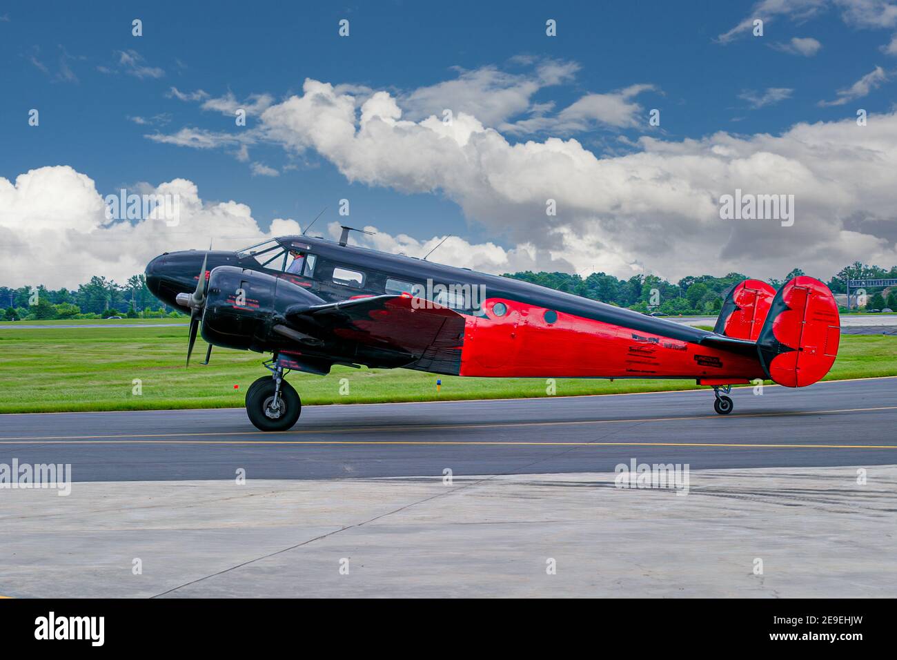 Beech 18, Air Show, Dover Air Force Base, Dover, DE. B18 aircraft taxis ...