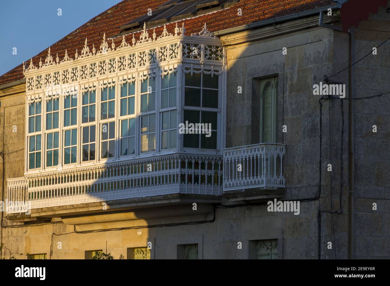 Vintage house at golden hour Stock Photo - Alamy