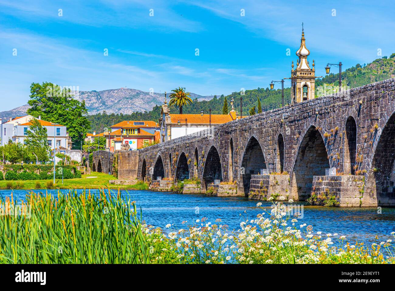 Ponte de lima hi-res stock photography and images - Alamy