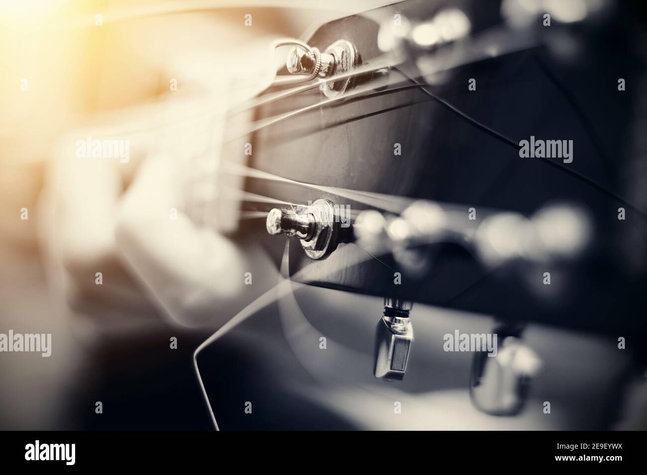 Strings for a guitar hi-res stock photography and images - Alamy