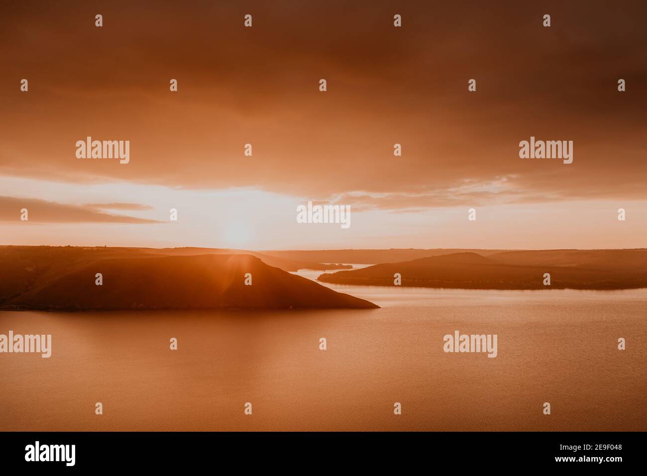 Fiery cliff hi-res stock photography and images - Alamy