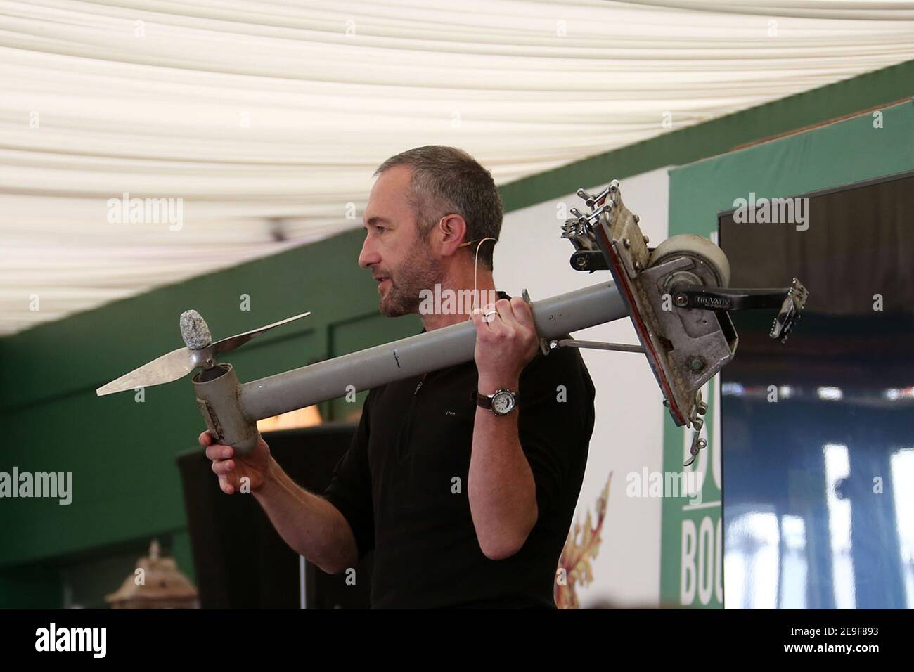 Jason lewis adventurer hi-res stock photography and images - Alamy