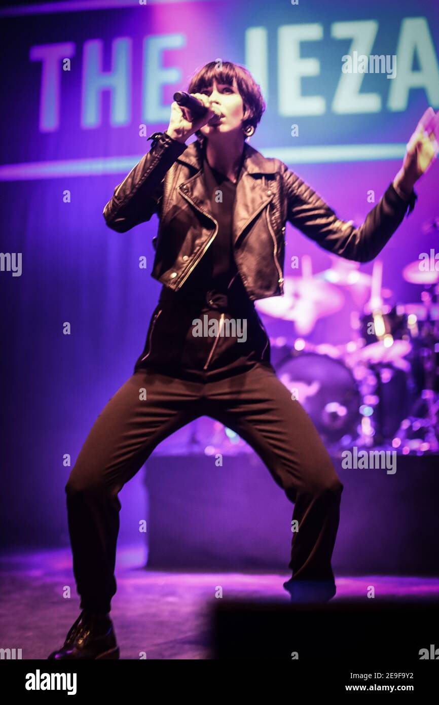 Hayley Mary of The Jezabels performing live on stage at the Shepherds ...