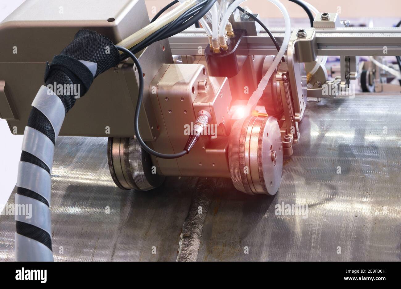 Installation x ray machine hi-res stock photography and images - Alamy