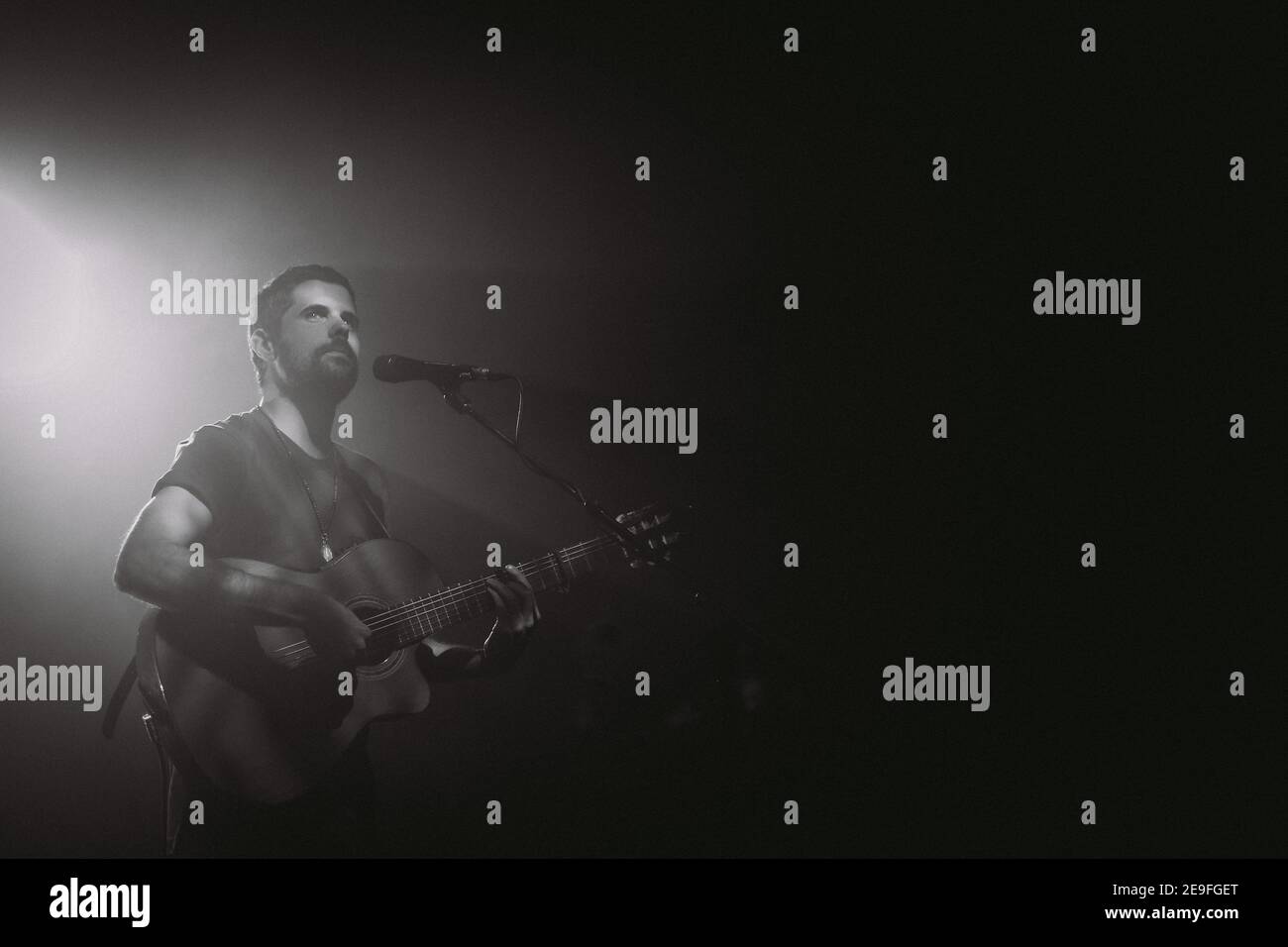 Nick mulvey singer hi-res stock photography and images - Alamy