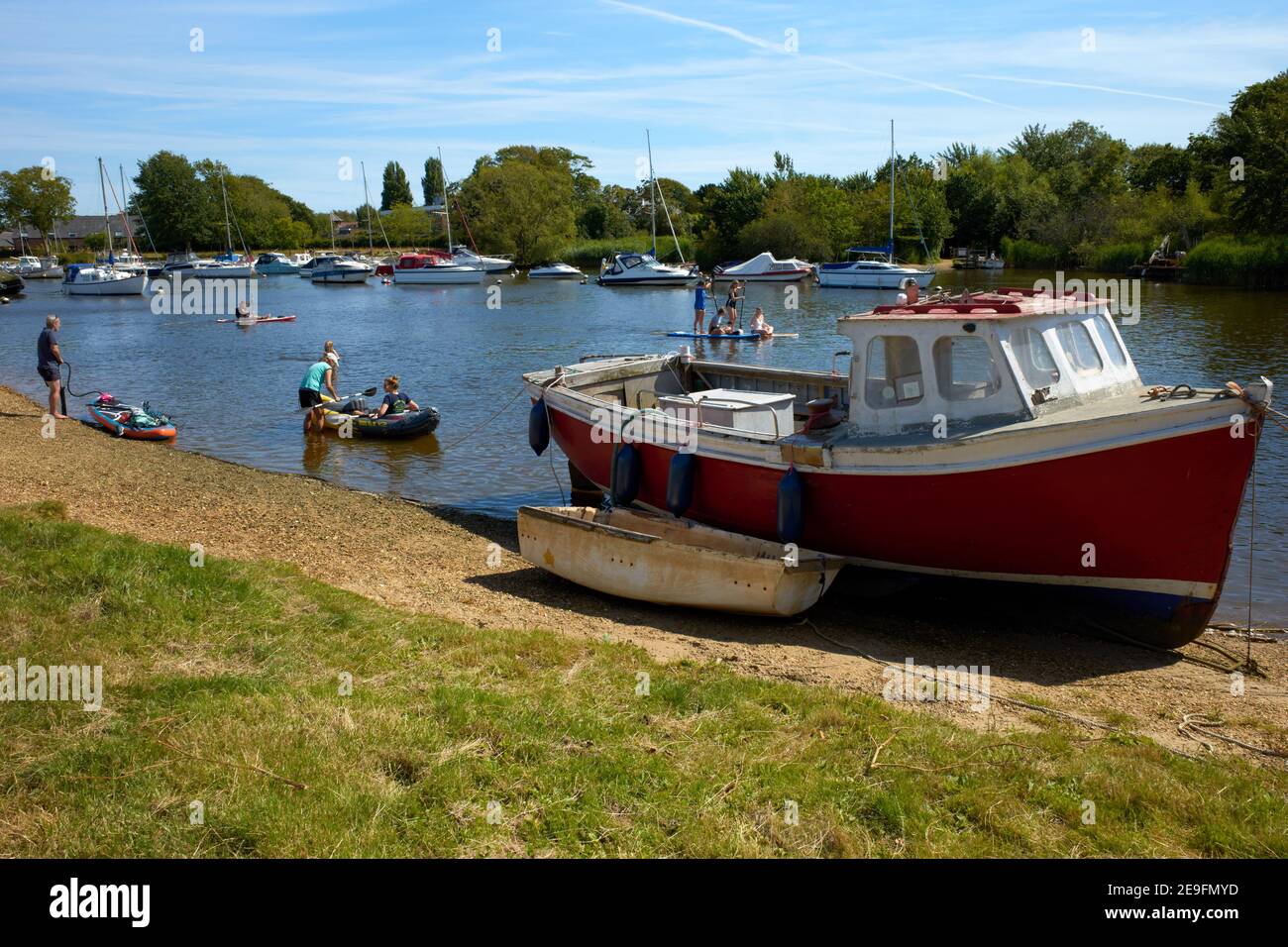 Devon water activities hi-res stock photography and images - Alamy