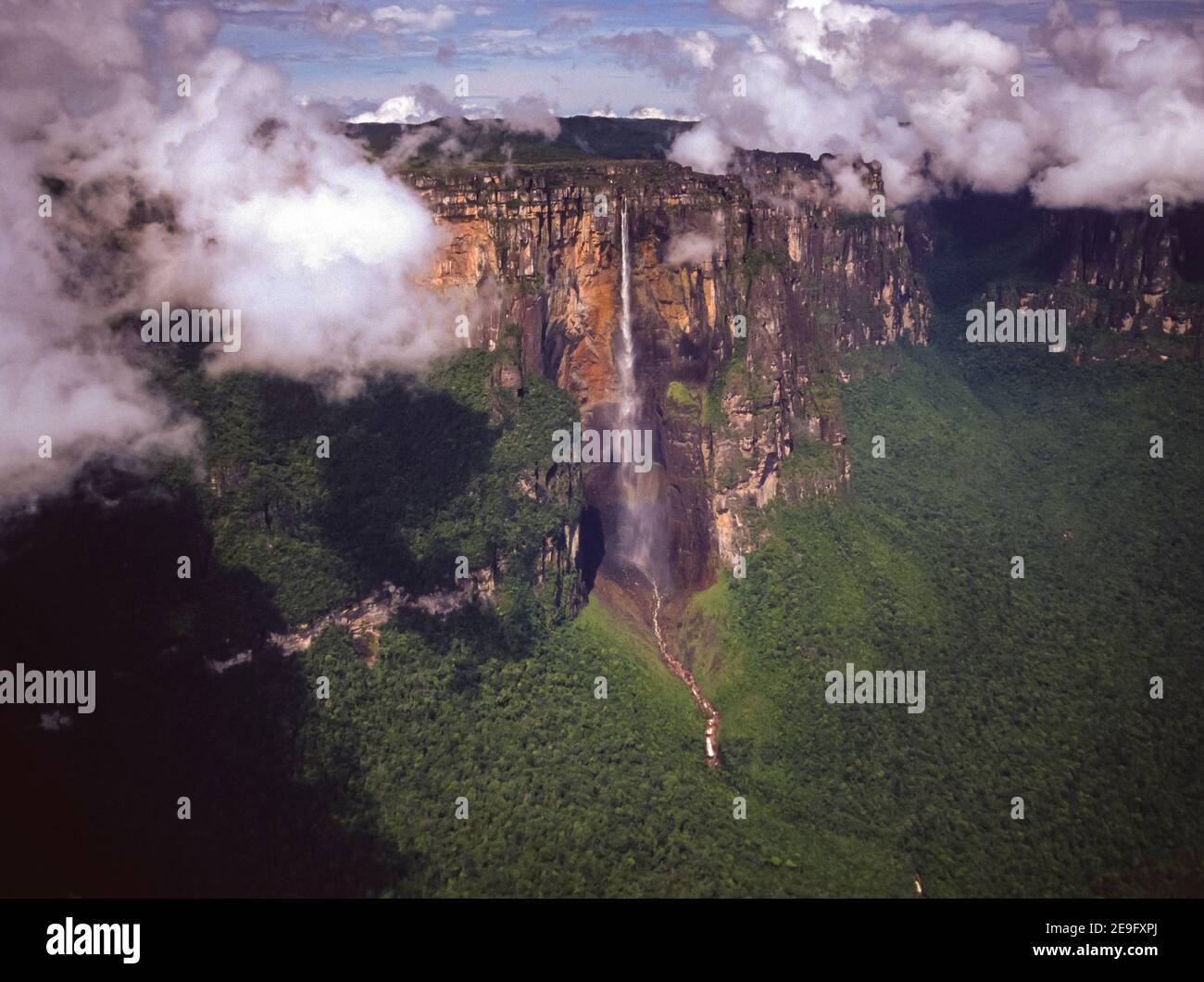 CANAIMA NATIONAL PARK, VENEZUELA - Angel Falls, Salto Angel, world's ...