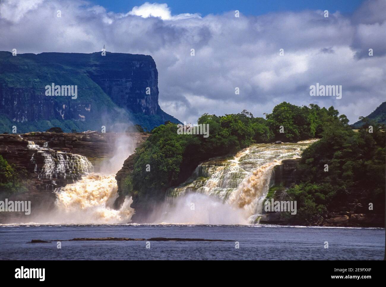 CANAIMA NATIONAL PARK, VENEZUELA - Waterfalls of Canaima, from Carrao ...