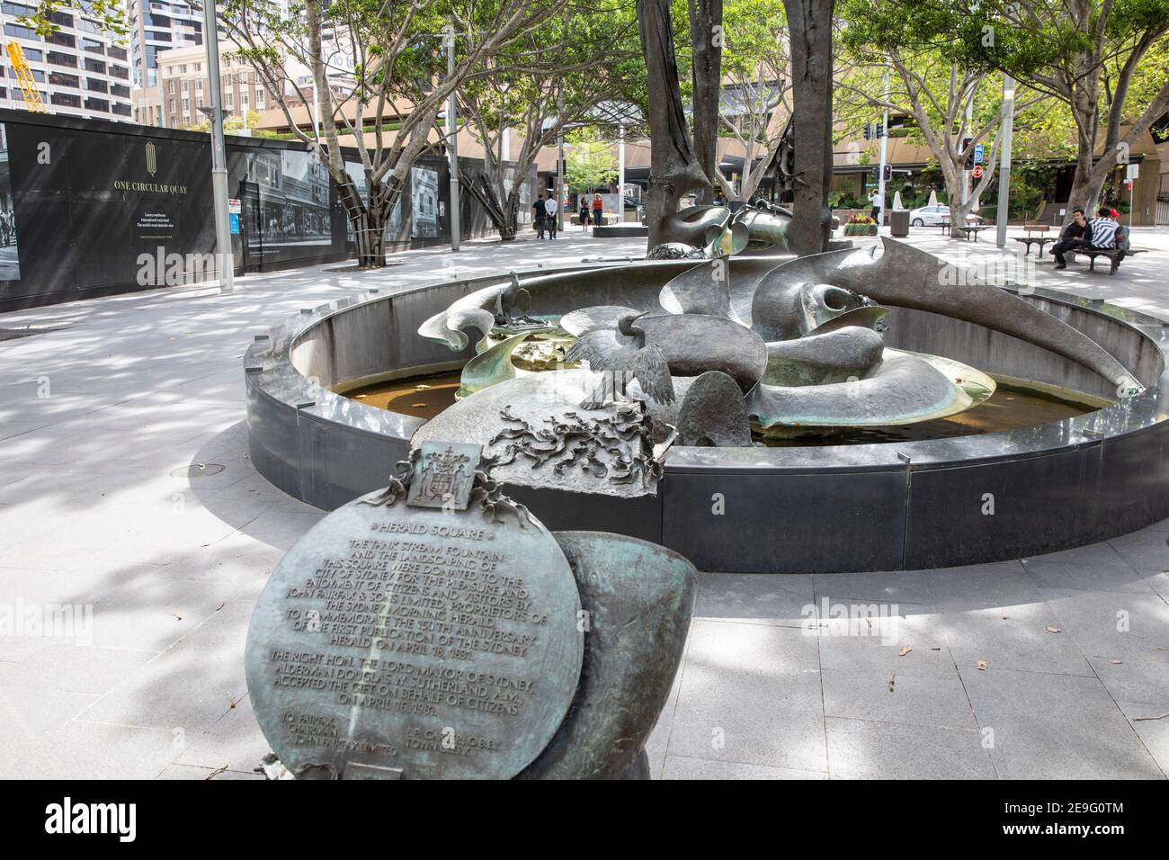 Herald Square Sydney and plaque to commemorate the donation towards ...