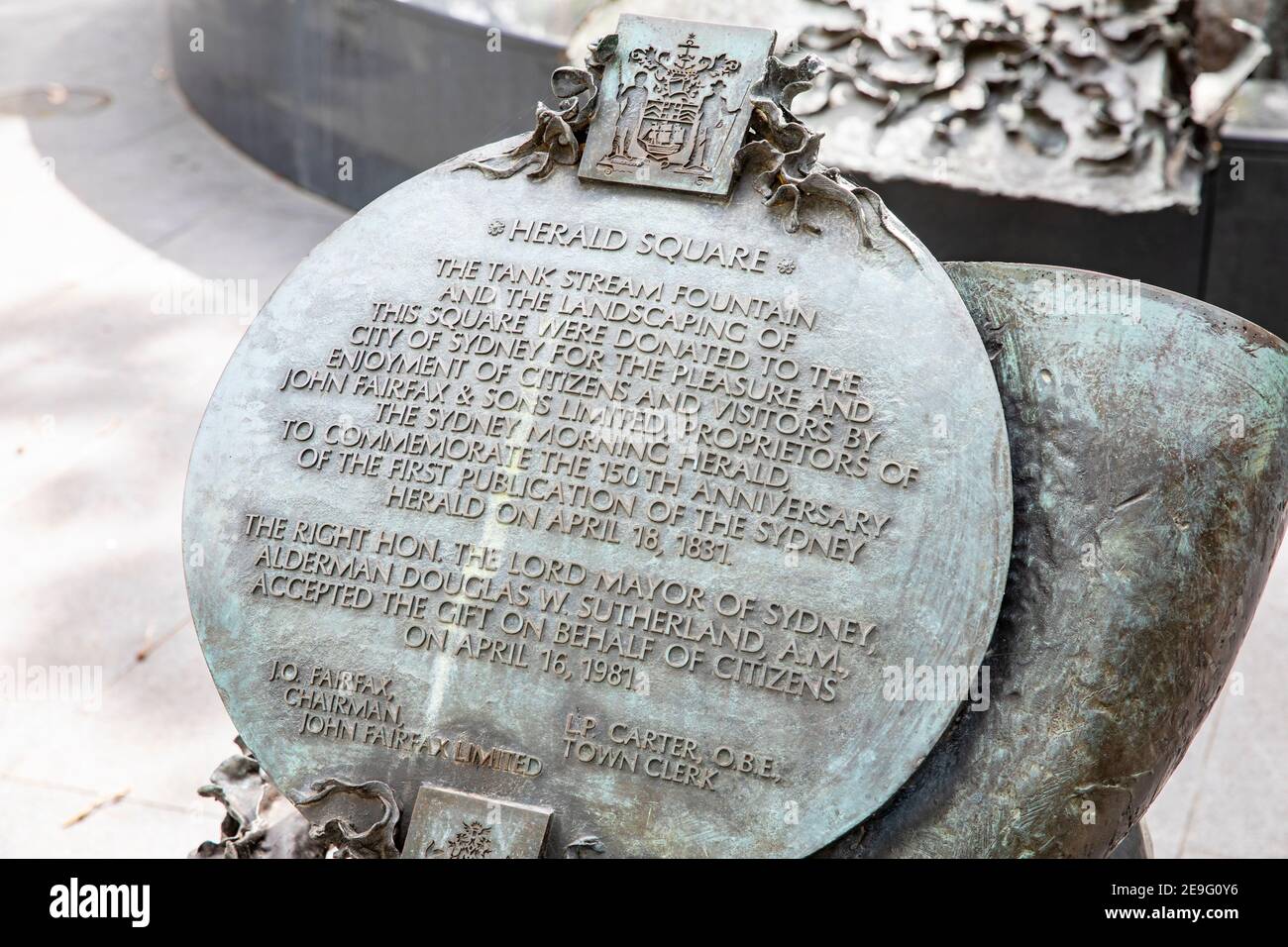 Herald Square Sydney and plaque to commemorate the donation towards ...
