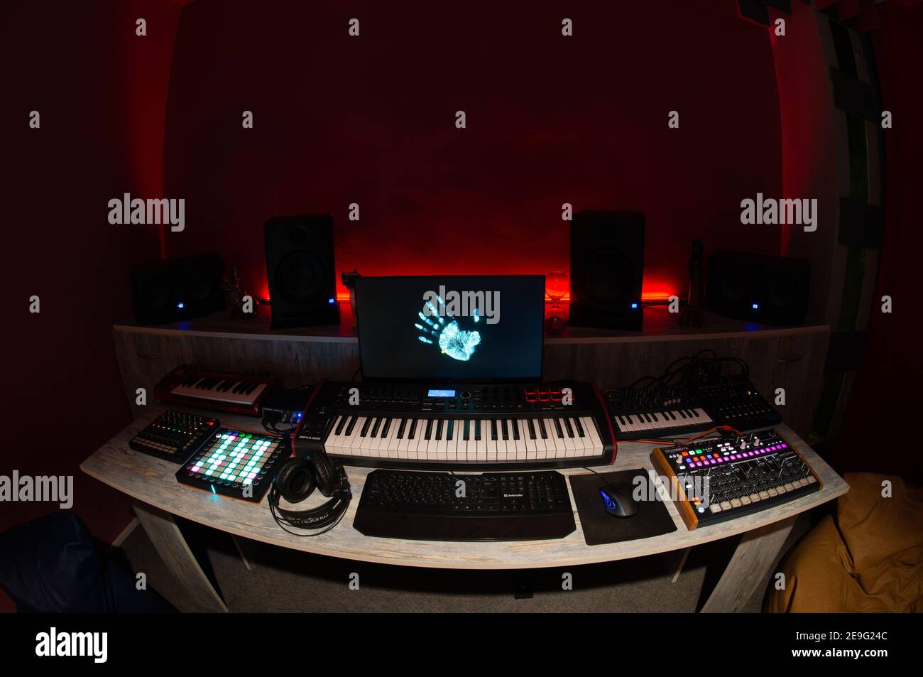 Empty recording studio room Stock Photo - Alamy