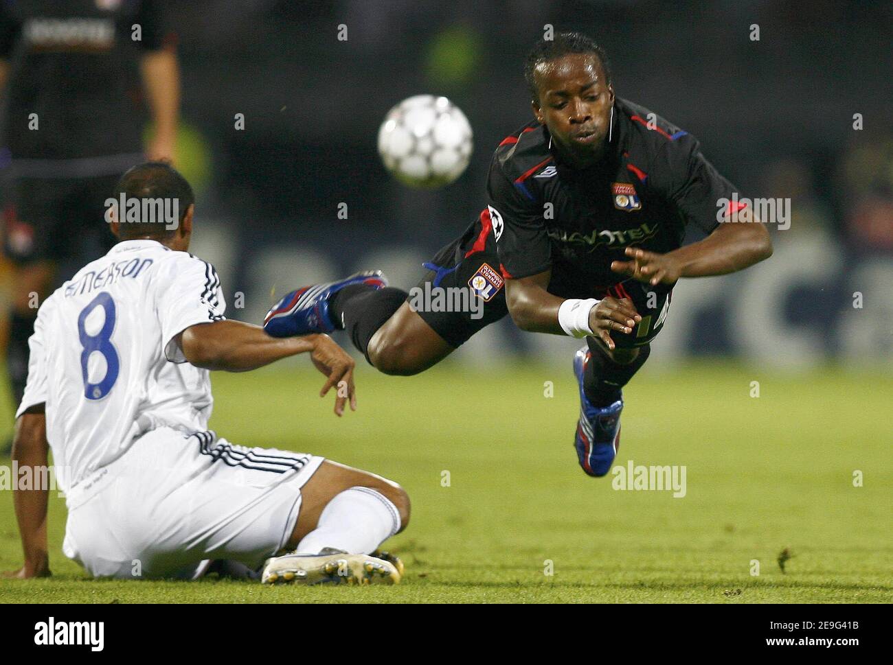 Govou lyon real madrid hi-res stock photography and images - Alamy