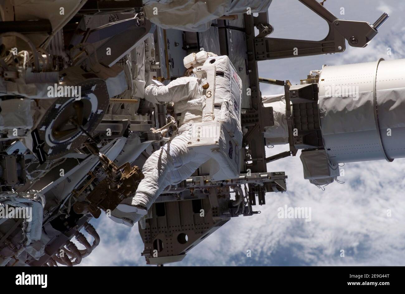 Astronaut Heidemarie M. Stefanyshyn-Piper, STS-115 mission specialist ...