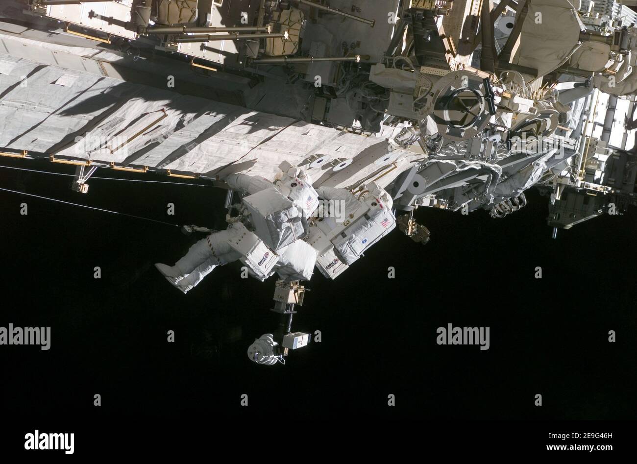 Sts 115 mission hi-res stock photography and images - Alamy