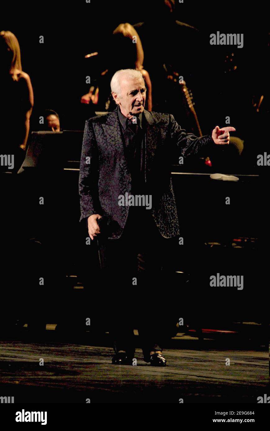 Charles aznavour 2006 hi-res stock photography and images - Alamy