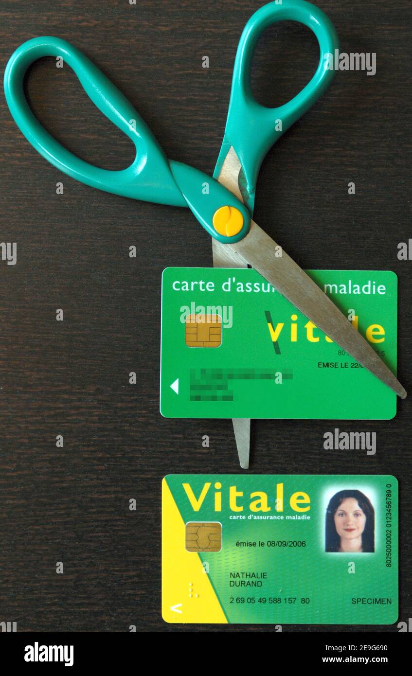 Various views of the old and new 'Vitale 2' card, featuring a photo ID ...