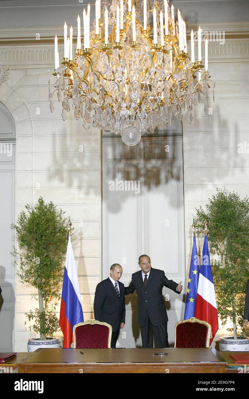 Russian President Vladimir Putin, and his French counterpart Jacques ...