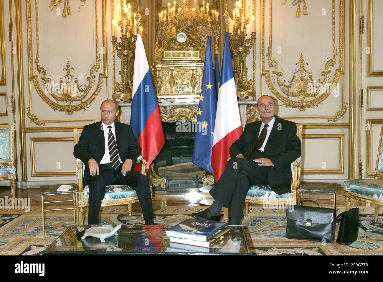 Vladimir poutine 2006 hi-res stock photography and images - Alamy