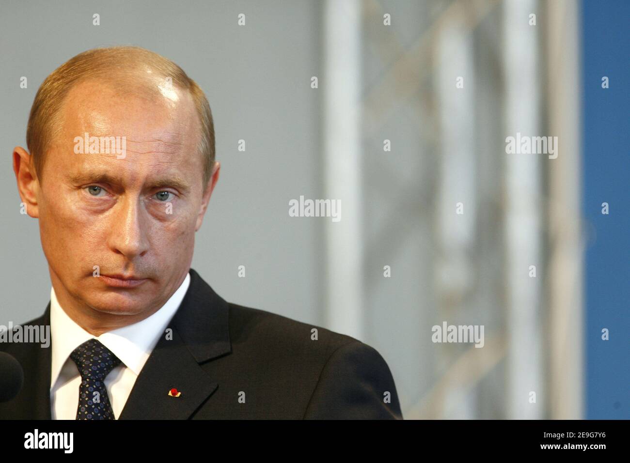Vladimir poutine 2006 hi-res stock photography and images - Alamy