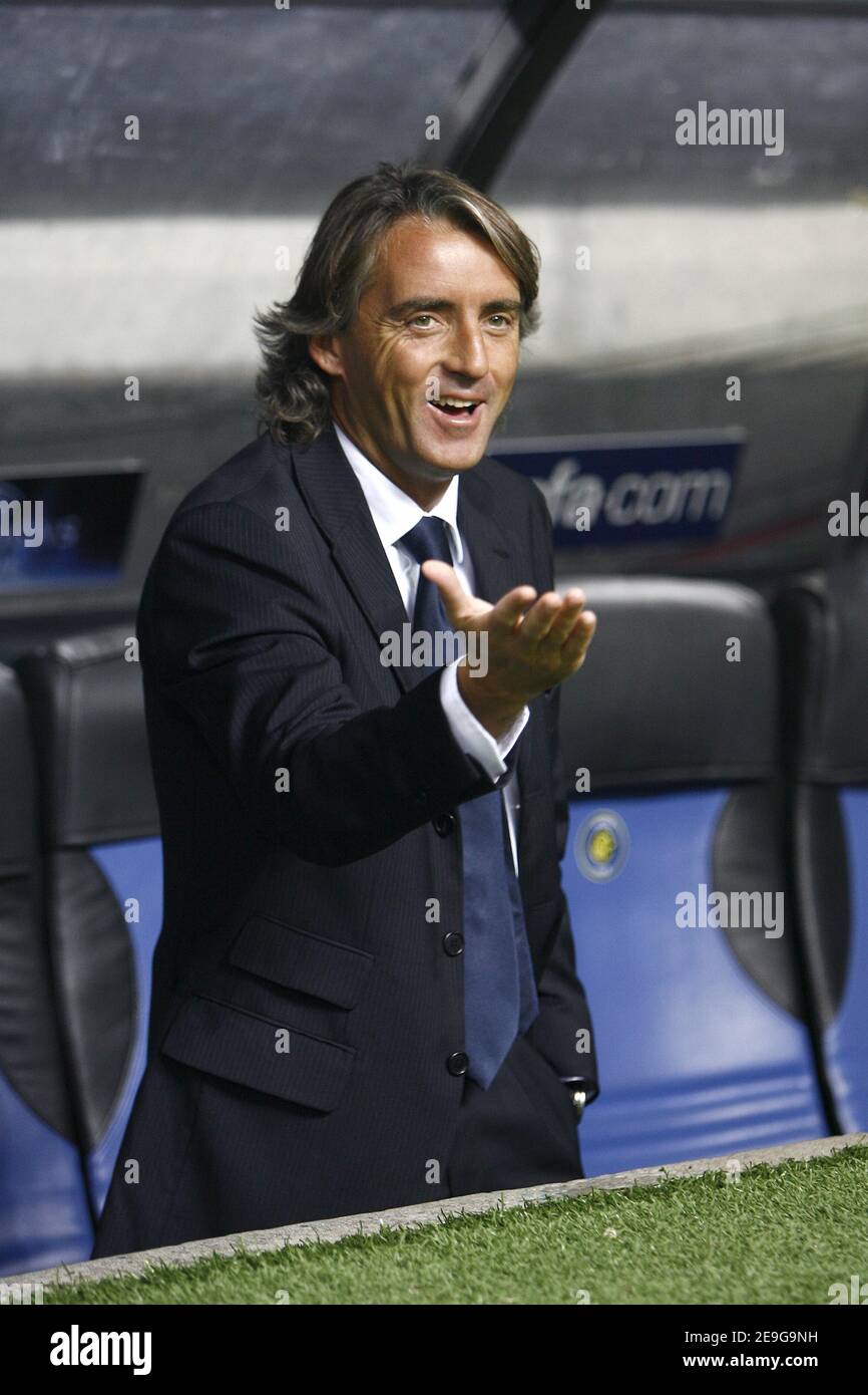 Inter Milan's coach Roberto Mancini during the UEFA Champions League ...