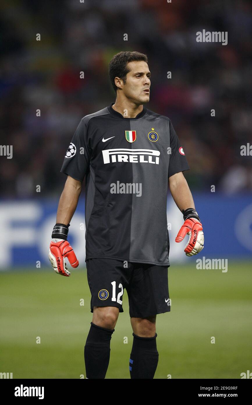 Julio cesar of inter milan hi-res stock photography and images - Alamy