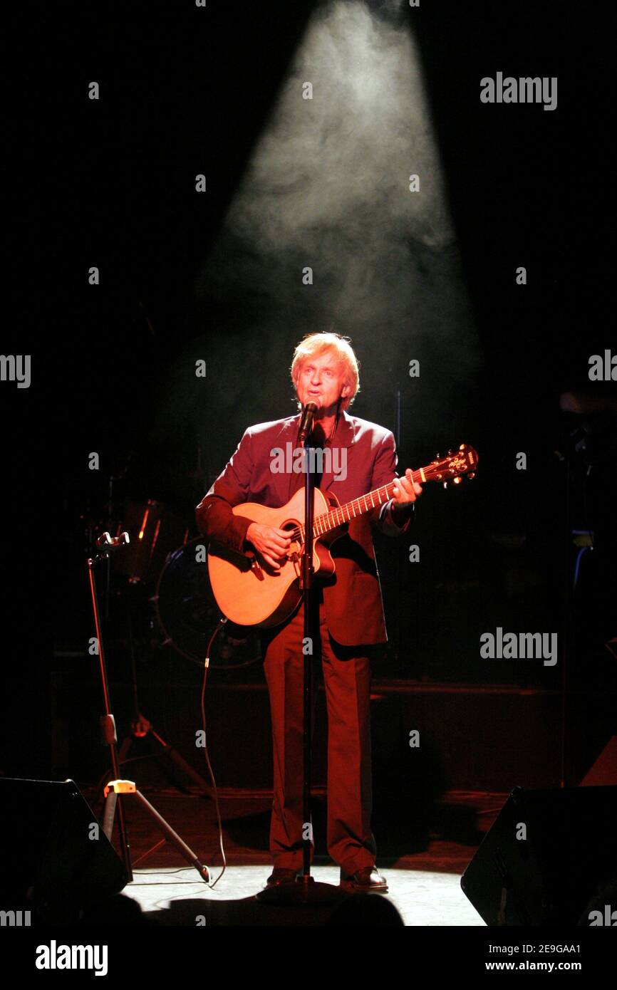Dutch born singer Dave performs at l'Europeen and sing his last album ...