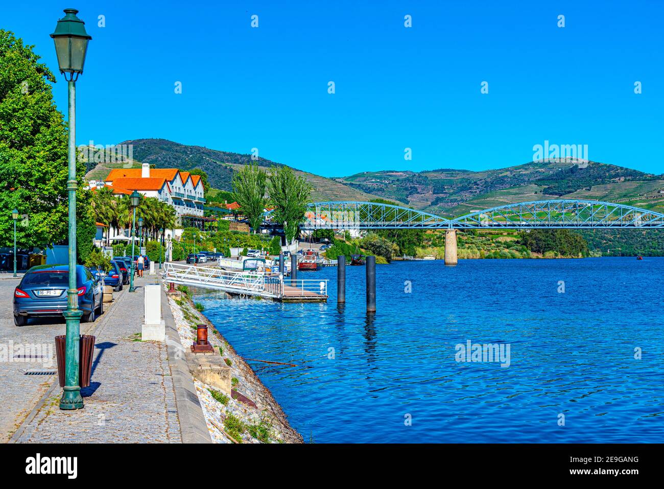 Town pinhao on douro hi-res stock photography and images - Alamy